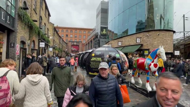 (4K HDR) Walking London's Camden Town and Market - London Walking Tour ...