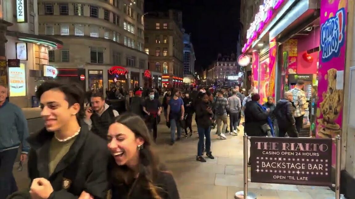 LADMob - Captivating walking tour videos from around the world!